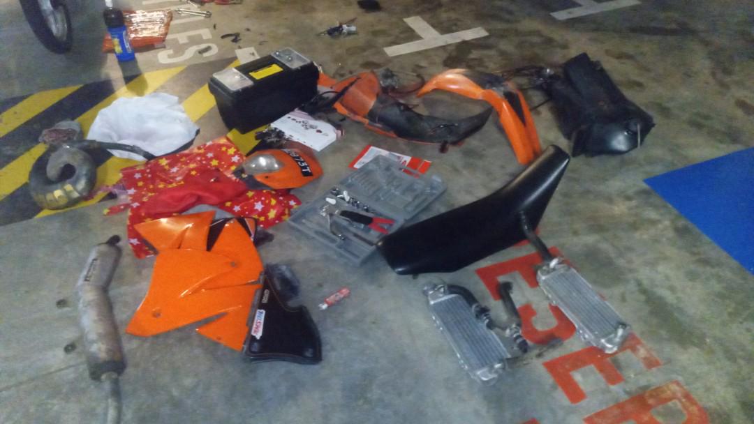 Ktm 200 egs parts, Motorcycles, Motorcycle Accessories on Carousell