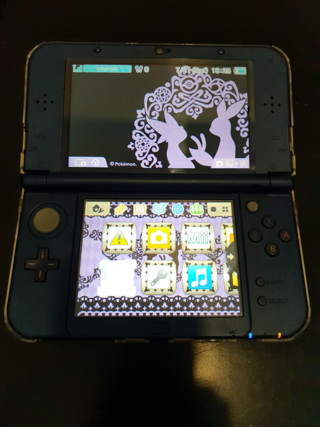 Limited Edition Galaxy 3DS (New 3DS XL), Video Gaming, Video Game ...