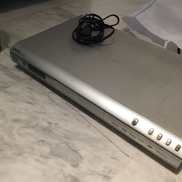 Pre-loved Enzer DVD player E5088, Audio, Portable Music Players on ...
