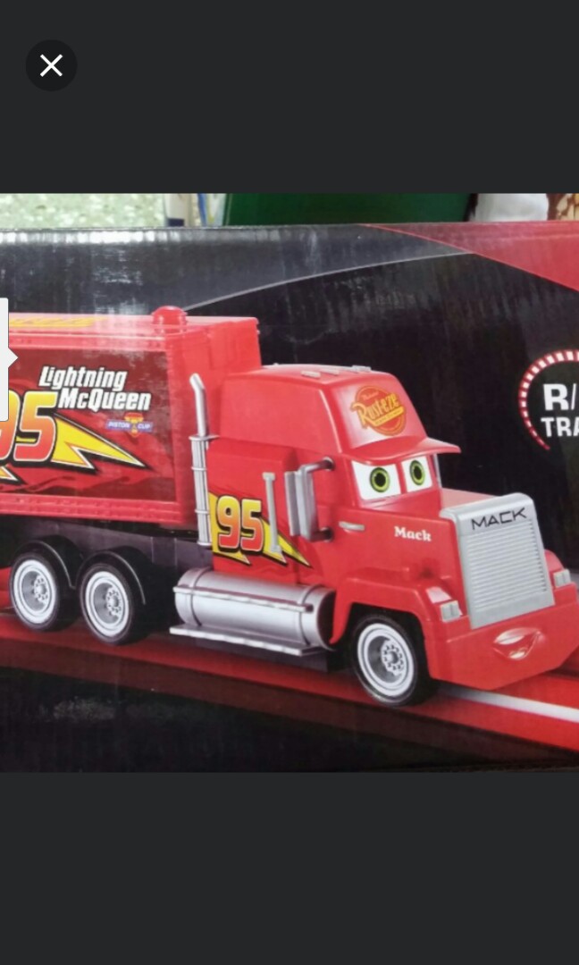 Remote control Mack Truck, 興趣及遊戲, 收藏品及紀念品, 明星周邊 - Carousell