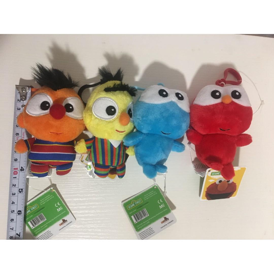 SESAME STREET KEY CHAINS 10CM HEIGHT $15 FOR SET OF 4, Hobbies & Toys ...