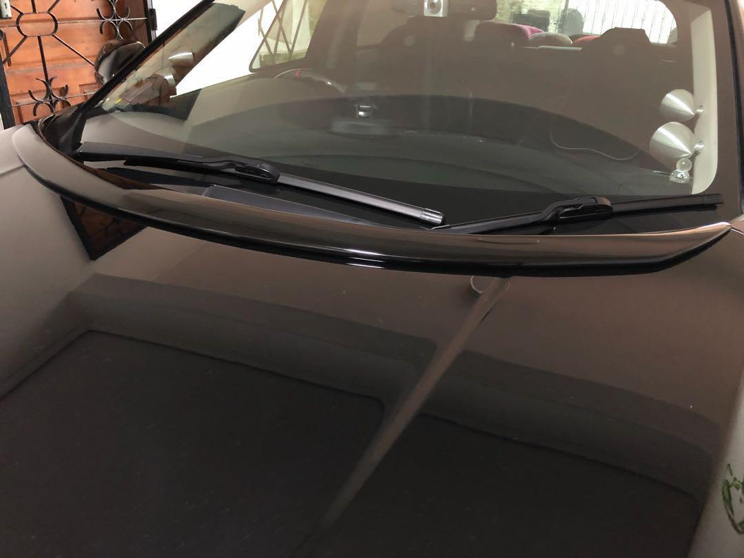 Honda Vezel Top Bonnet Spoiler, Car Accessories, Accessories on Carousell