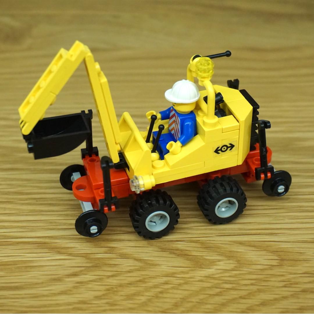 Lego Train set 4525 - Road and Rail Repair, Hobbies & Toys, Toys ...