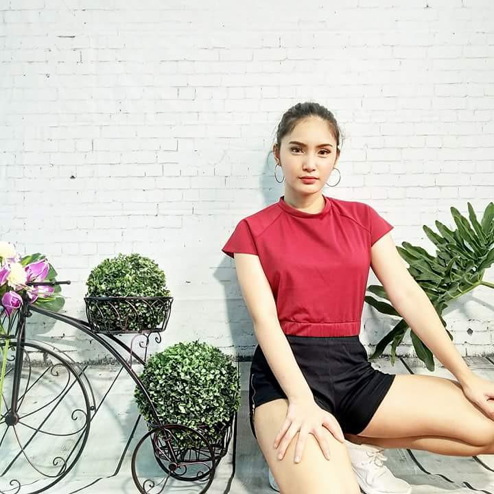 Mackenzie top, Women's Fashion, Tops, Others Tops on Carousell