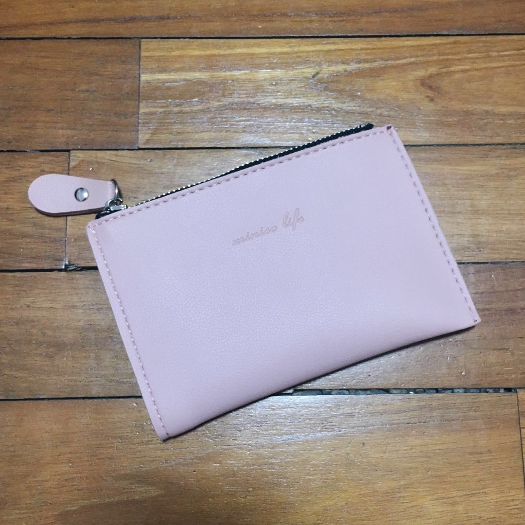 Miniso: Pouch, Women's Fashion, Bags & Wallets, Wallets on Carousell