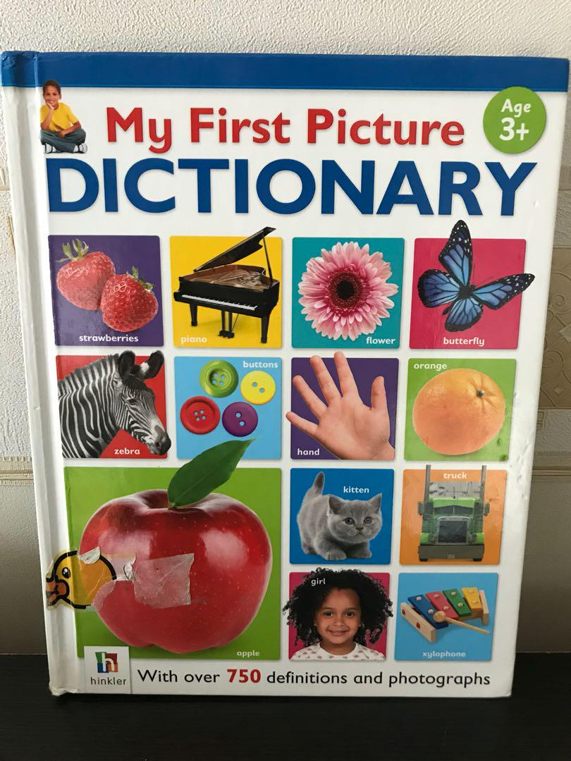 My First Picture Dictionary, 興趣及遊戲, 書本 & 文具, 小朋友書 - Carousell