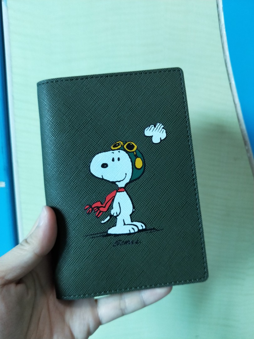 Snoopy passport holder, Women's Fashion, Bags & Wallets, Wallets & Card ...
