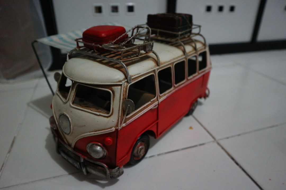 VW bus vintage collectibles (metal), Hobbies & Toys, Memorabilia ...
