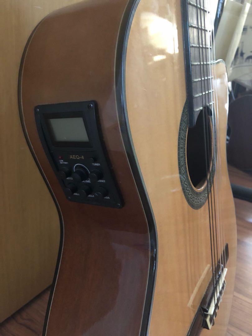 (Worth $200+) Aria AK-30CE Classical Guitar, Hobbies & Toys, Music & Media, Musical Instruments ...