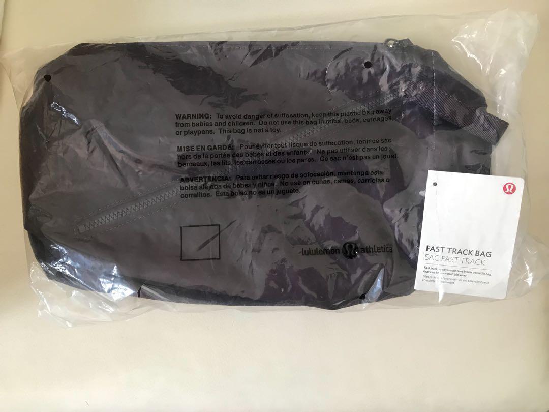Lululemon Fast Track Bag, Men's Fashion, Activewear on Carousell