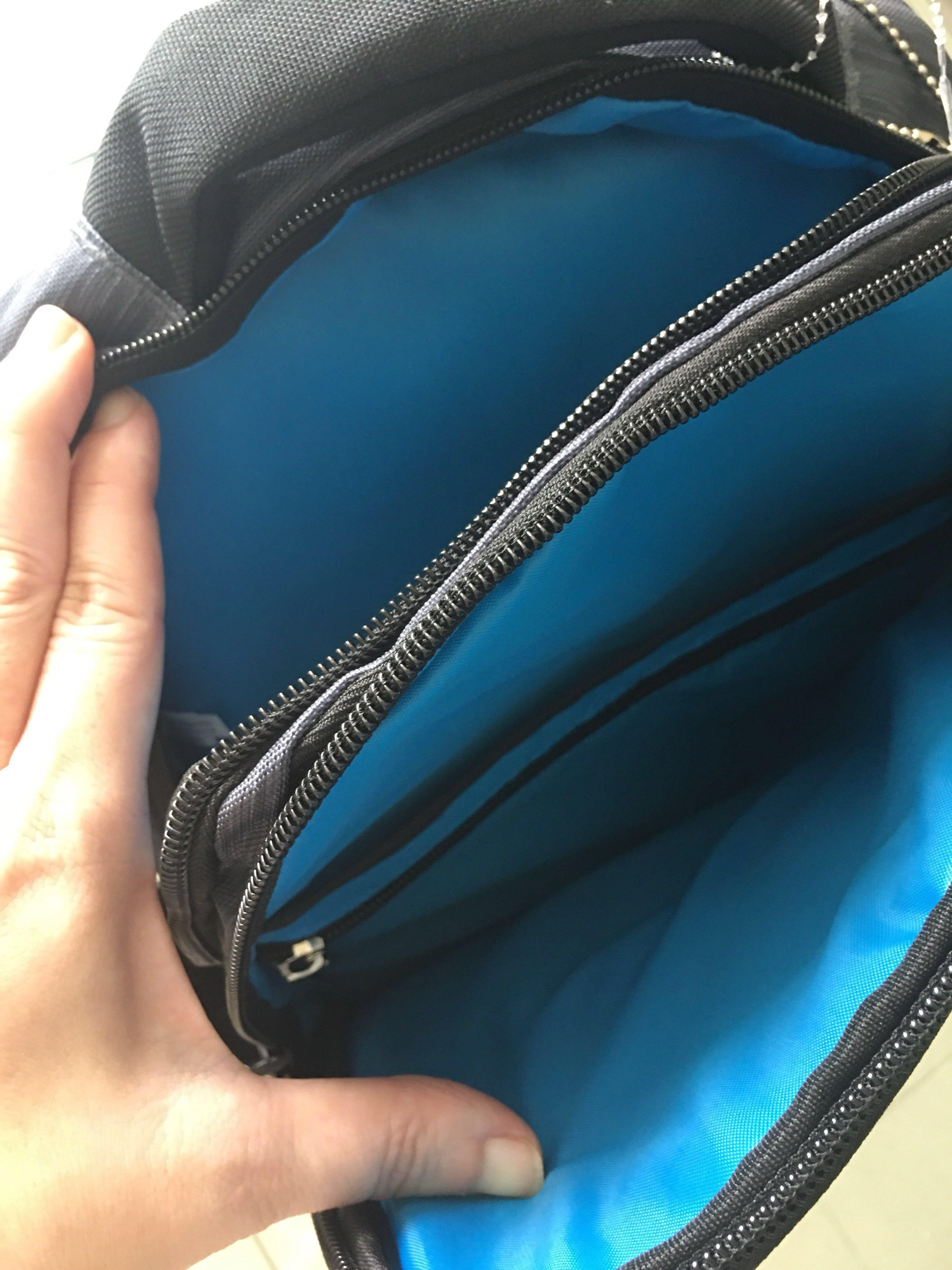 BNWT ful Tango messenger bag, Men's Fashion, Bags, Sling Bags on Carousell