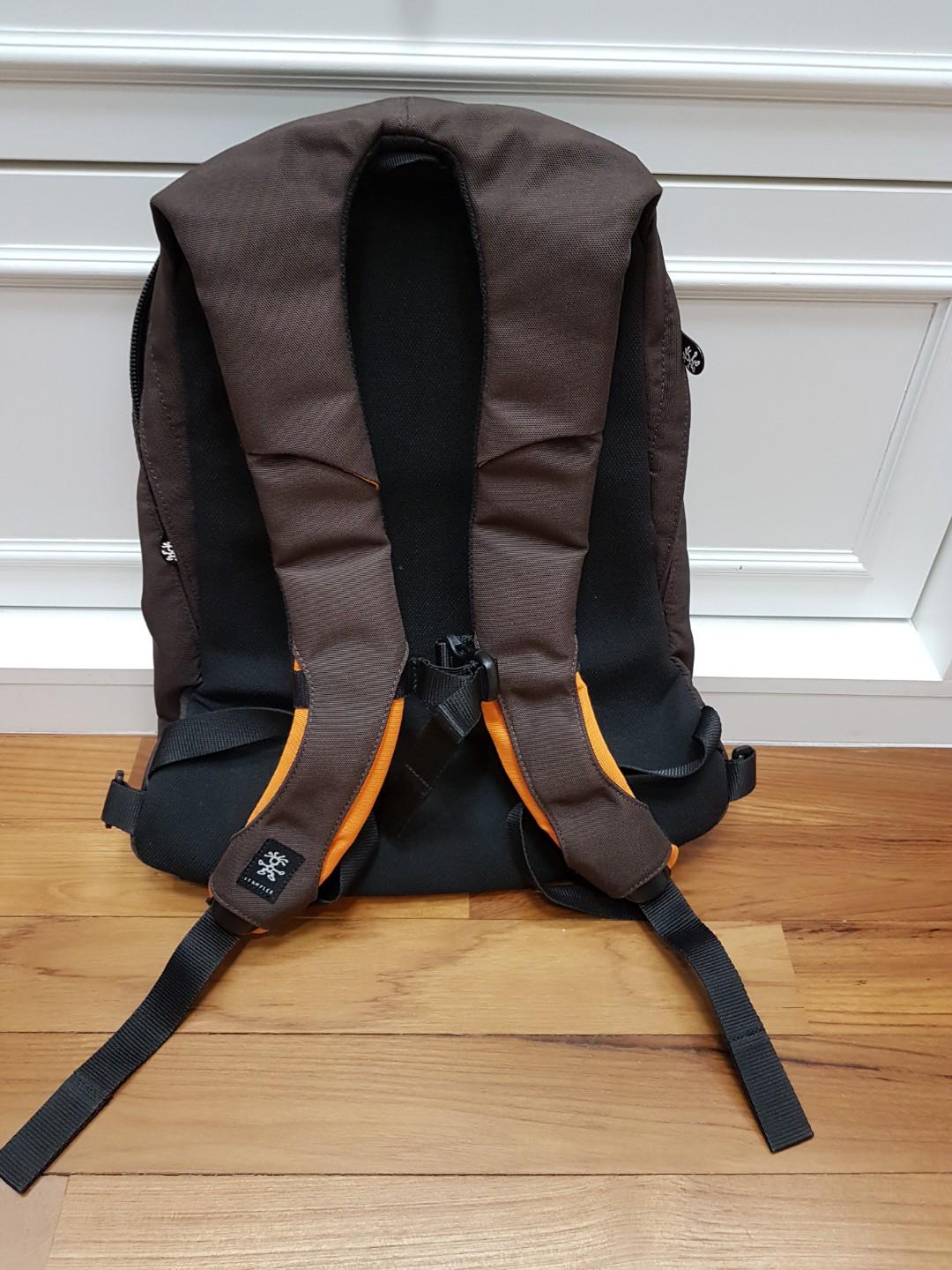 Crumpler The Yee-Ross Backpack, Men's Fashion, Bags, Backpacks on Carousell