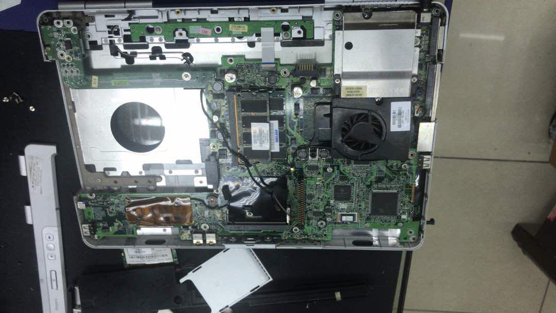 Dell alienware laptop repair no power / cannot on, Computers & Tech ...