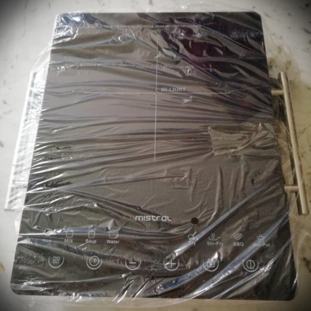 Mistral Ceramic Cooker with Grill Plate, MCC317 (NEW), TV & Home ...