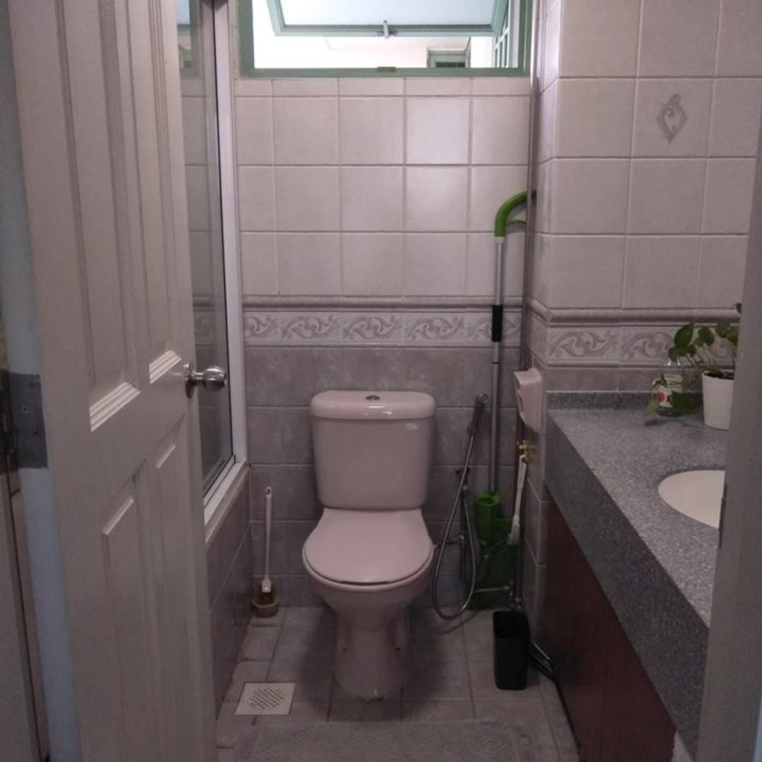 Condo Master Bedroom for rent (The Sunny Spring), Property, Rentals ...