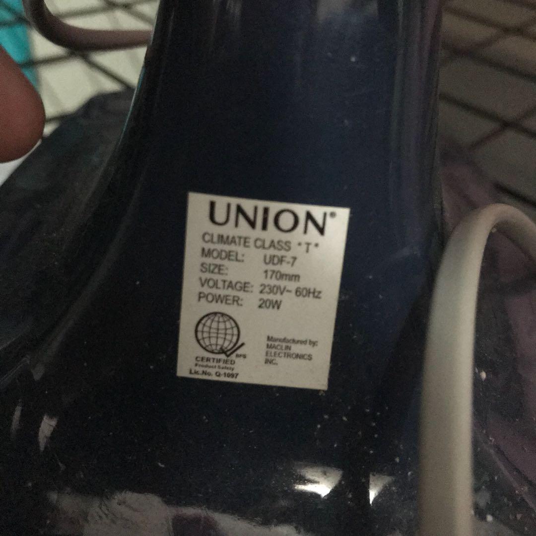 Union 7inch mini electric fan Blue, Babies & Kids, Baby Nursery & Kids ...