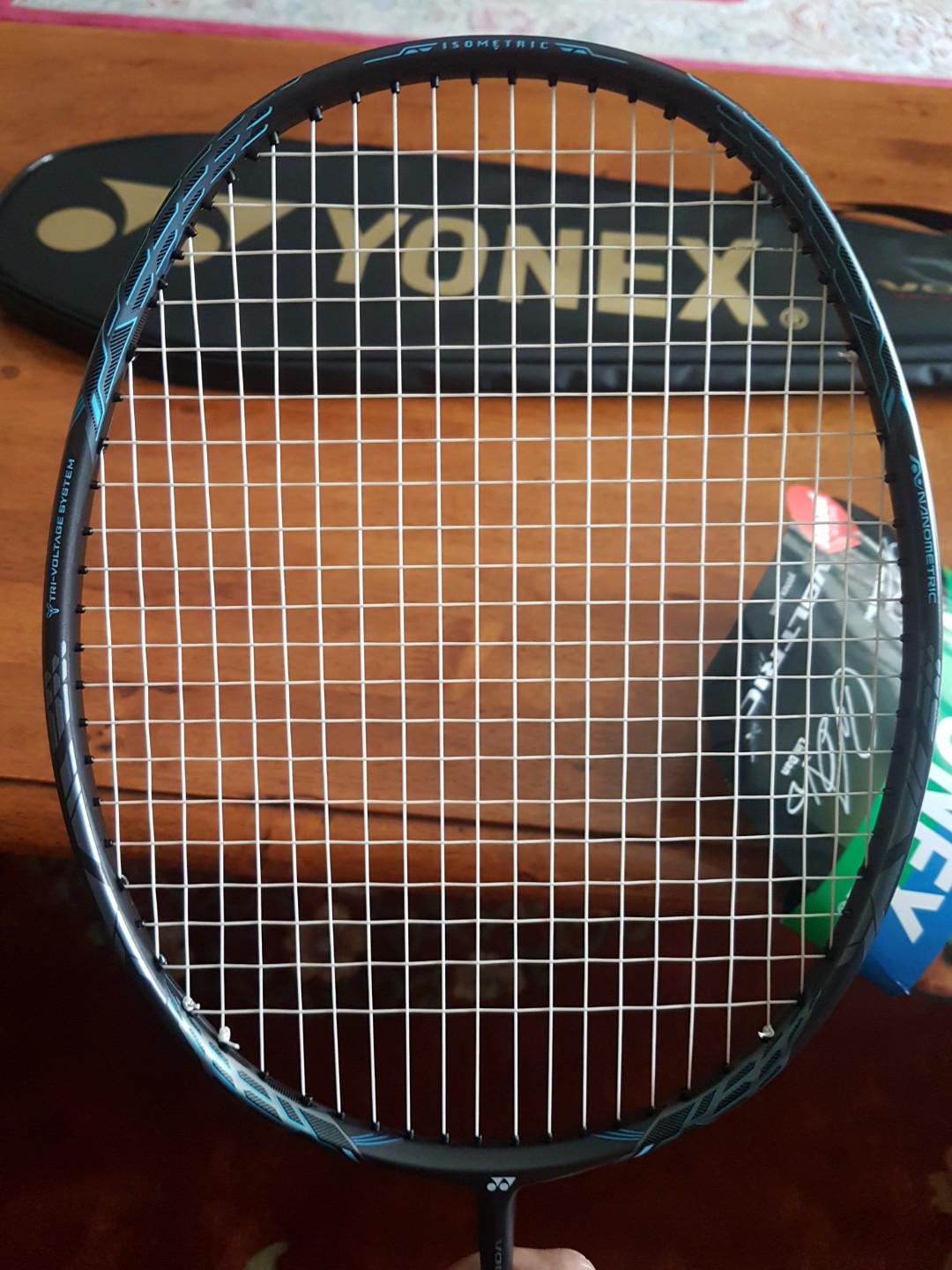 Yonex Voltric Z force 2, Sports Equipment, Sports & Games, Racket ...