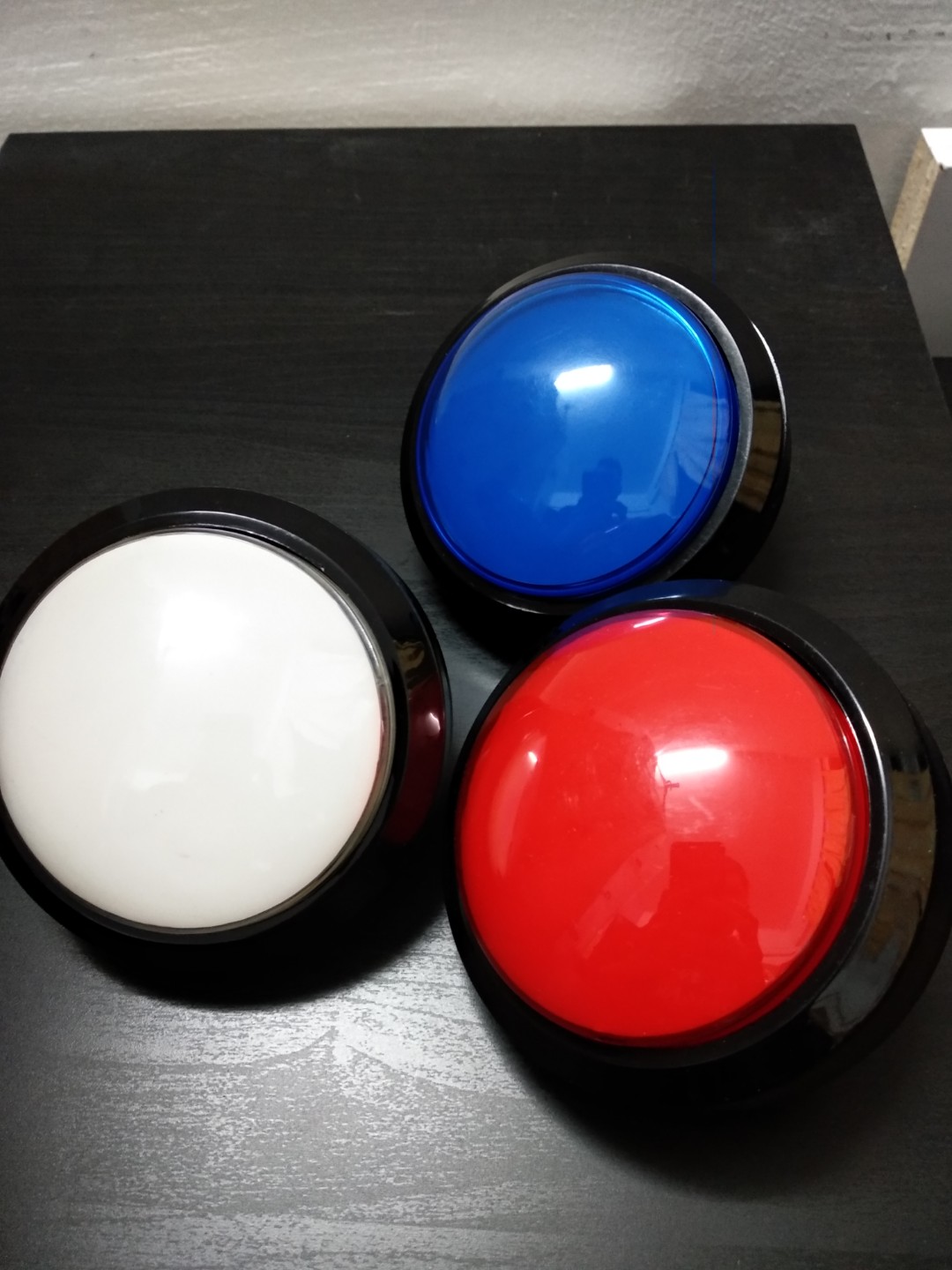 Huge Push Button (100mm!) In Blue and White! (Red sold!), Computers ...