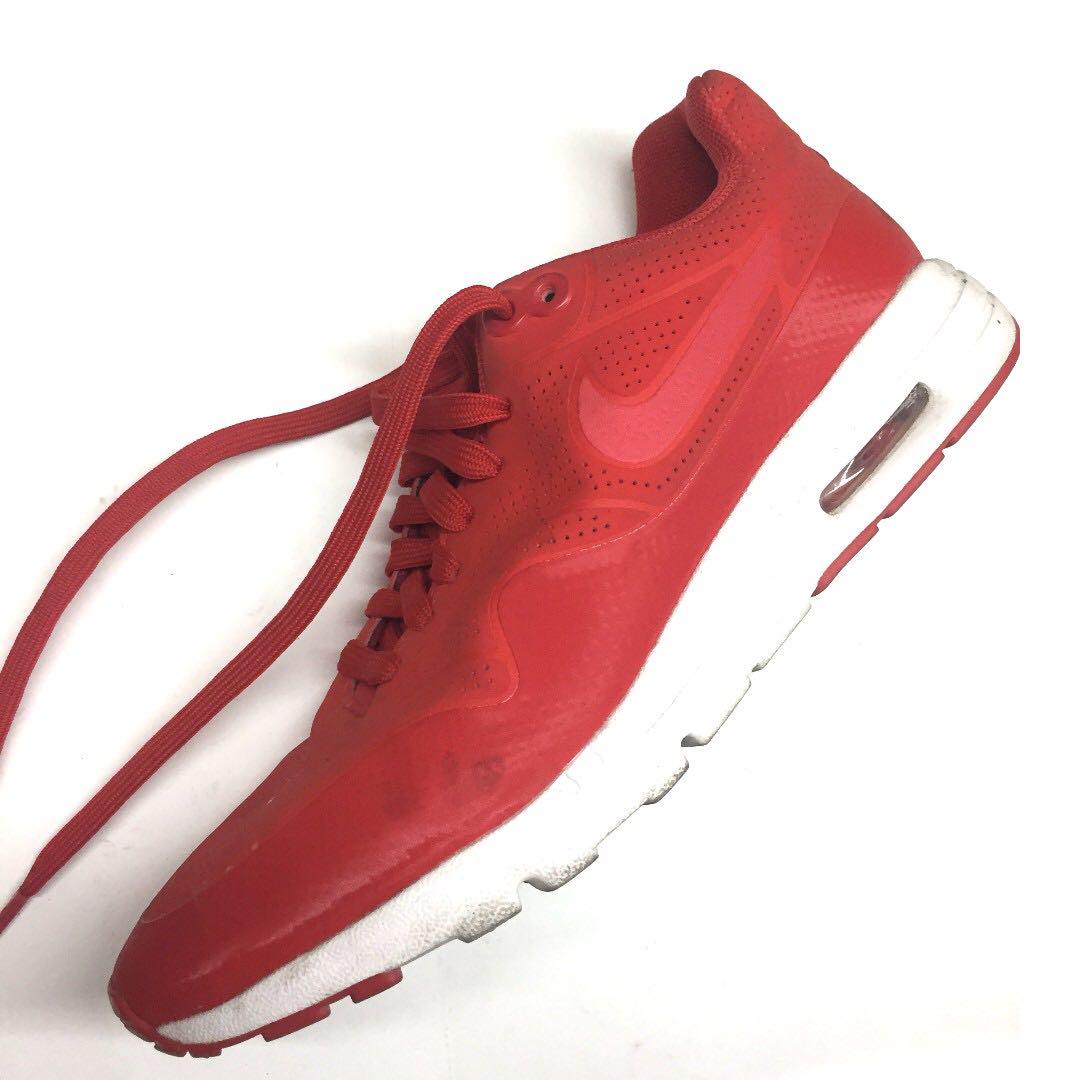Nike Air Red Shoes, Women's Fashion, Footwear, Sneakers on Carousell