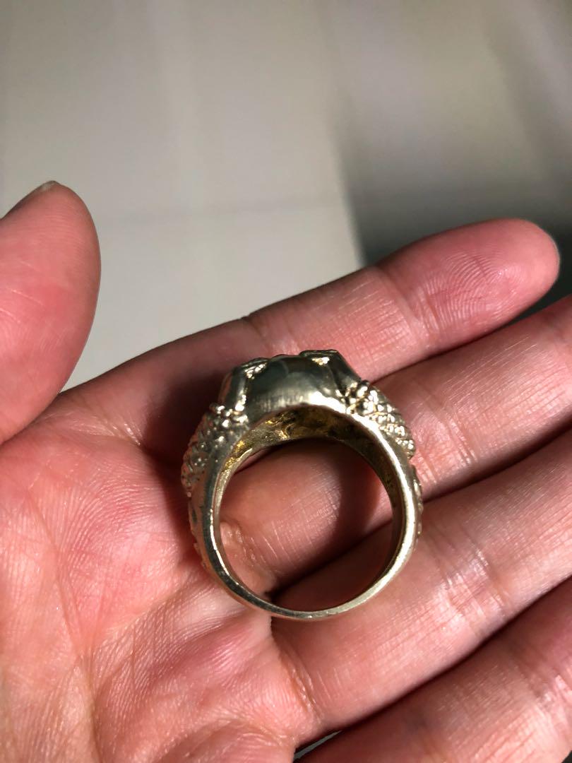 Thai Amulet - LP Up - Rahu Ring, Hobbies & Toys, Memorabilia ...