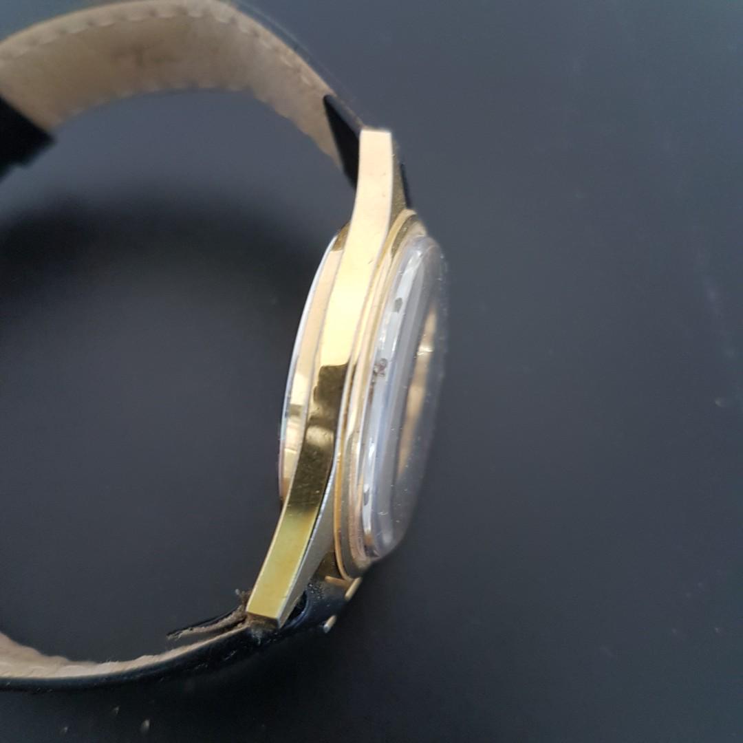 Camy Jumbo Jet Hand Winding Vintage Watch, Women's Fashion, Watches ...