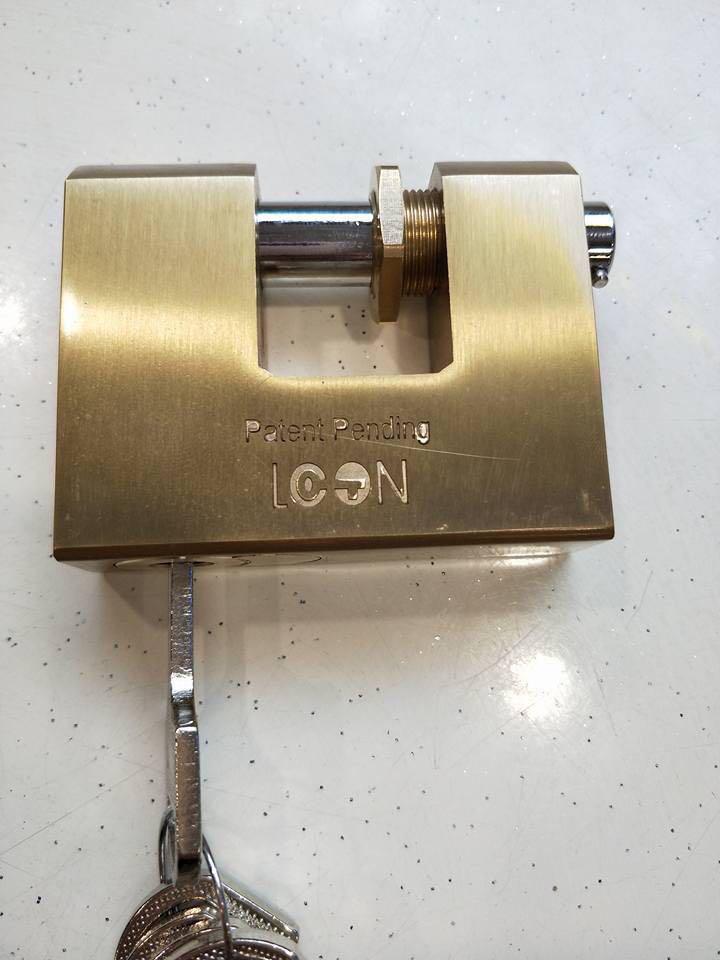 Loon lock HDB gate padlock, Furniture & Home Living, Bathroom & Kitchen ...