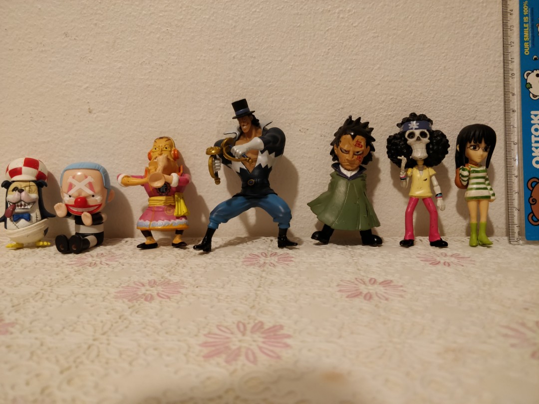One Piece Figures: Robin, Brook, Dragon, Vista, Apoo, Buggy, Penguin ...