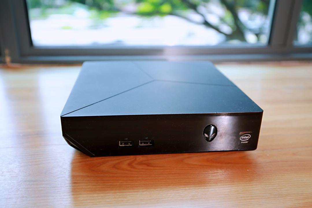 Alienware Alpha with Free Steam game controller and USB portal ...