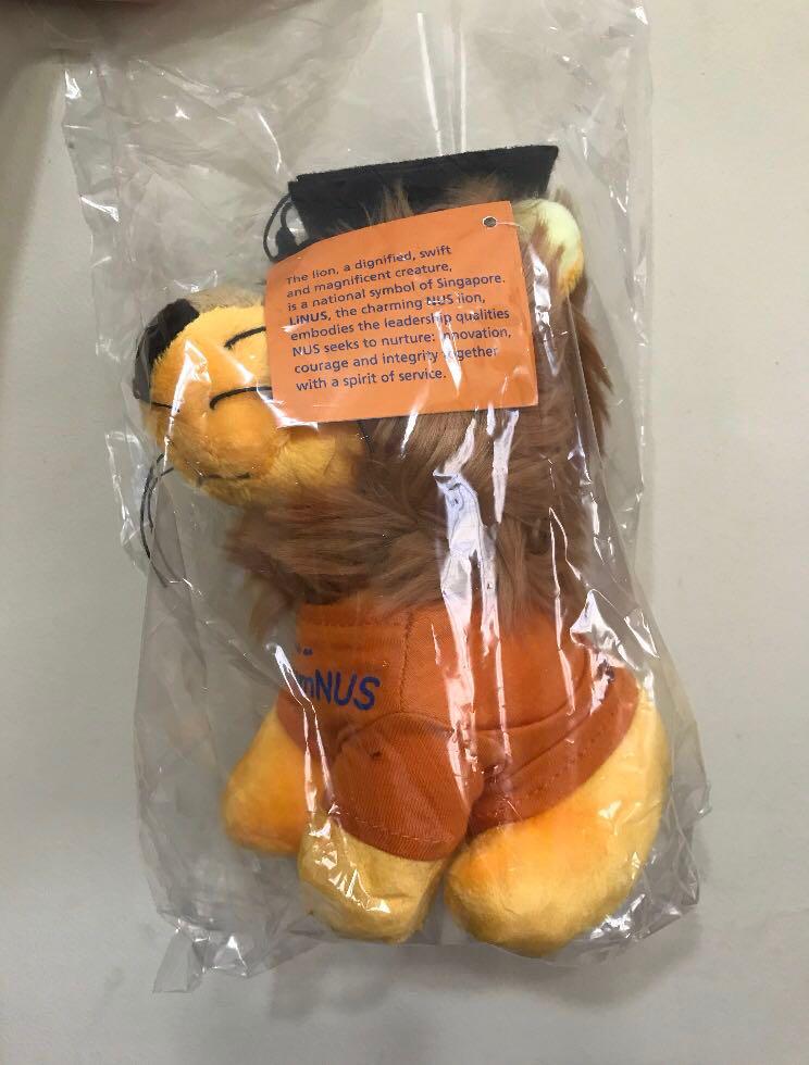 NUS Graduation lion gift, Hobbies & Toys, Toys & Games on Carousell
