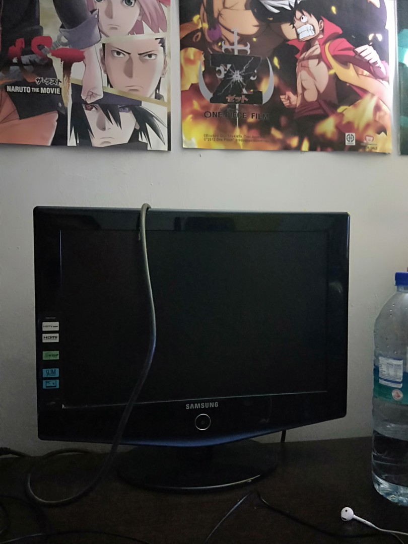 Samsung 19 inch LCD TV, TV & Home Appliances, TV & Entertainment, TV on ...