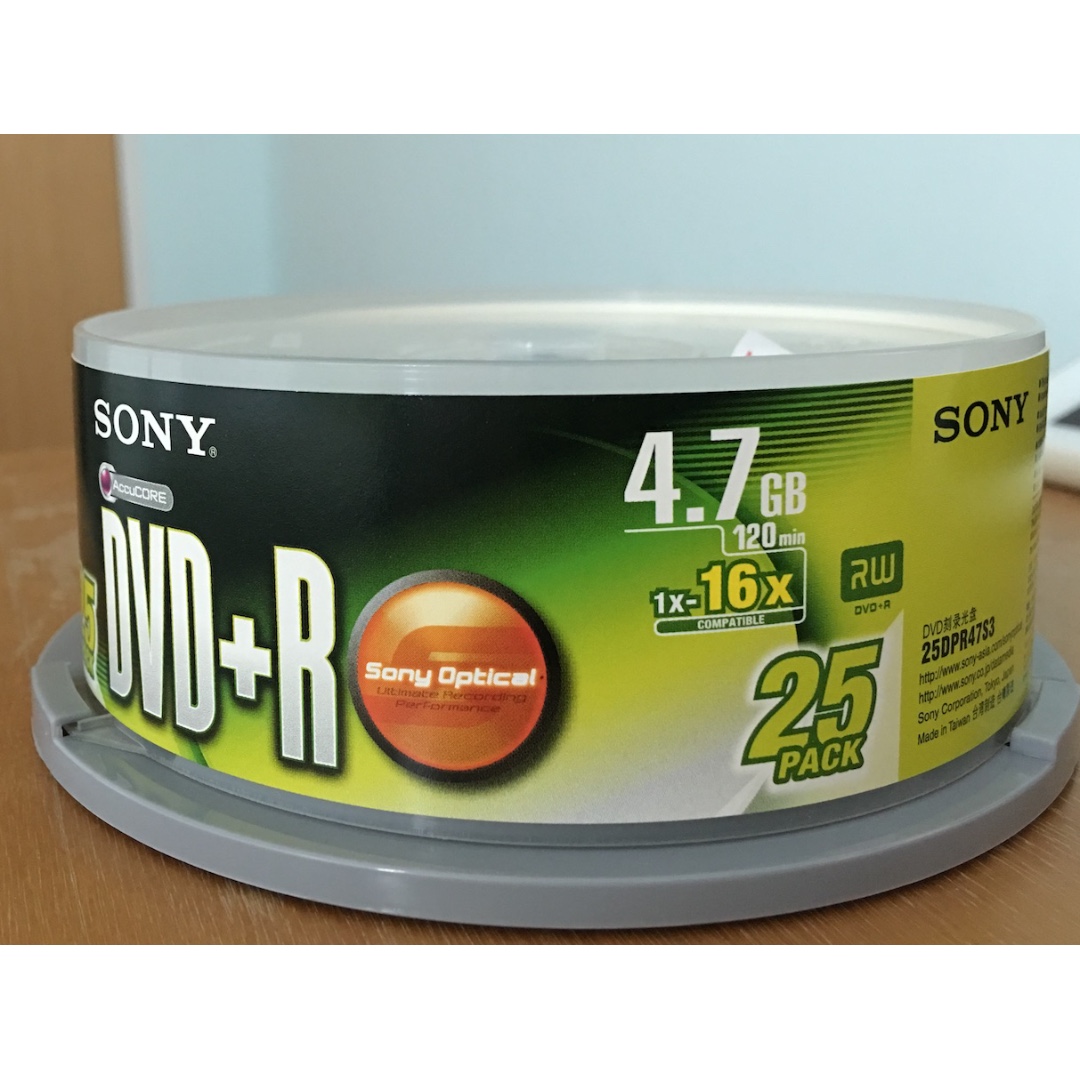 Blank DVD, Hobbies & Toys, Music & Media, CDs & DVDs on Carousell