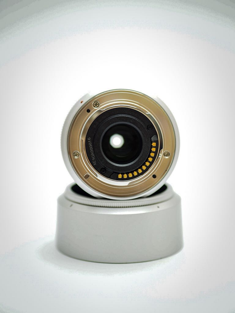 Lumix 25mm F1.7 prime lens, Photography, Lens & Kits on Carousell