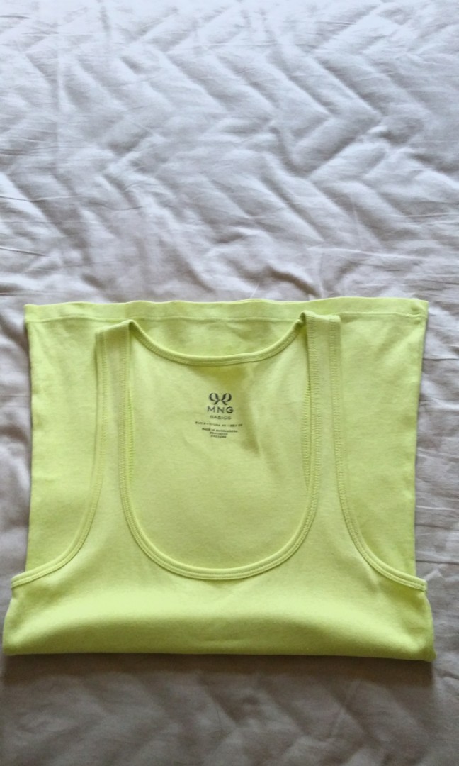 Mango basic tank, Women's Fashion, Tops, Sleeveless on Carousell