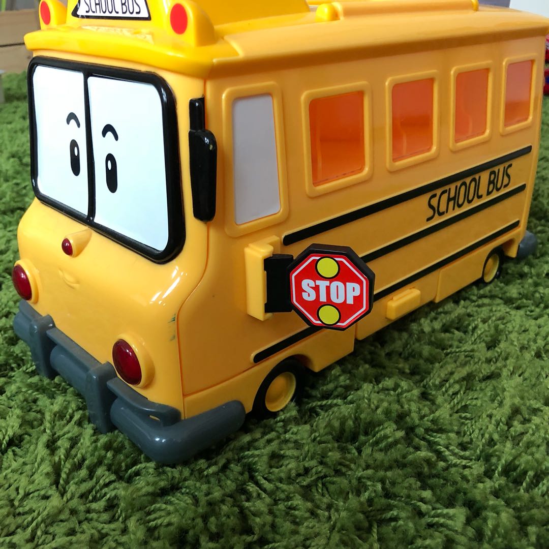 Robocar School Bus, Hobbies & Toys, Toys & Games on Carousell