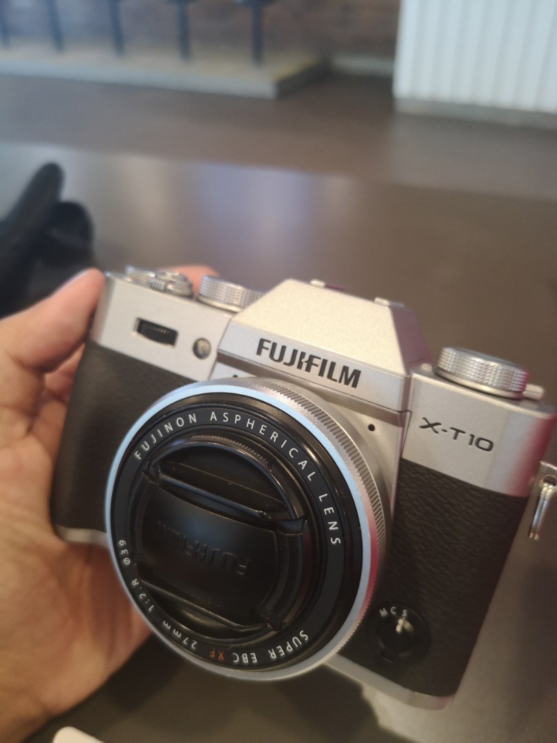 Fuji XT10 body + Fujinon 27mm f2.8, Photography, Lens & Kits on Carousell