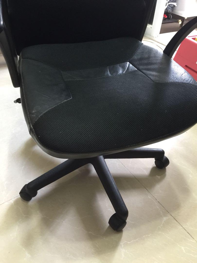 iGo 電腦椅 辦公椅 Office Chair (只限自取 上水) 九成新 所有功能正常, 傢俬＆家居, 傢俬, 椅子 - Carousell