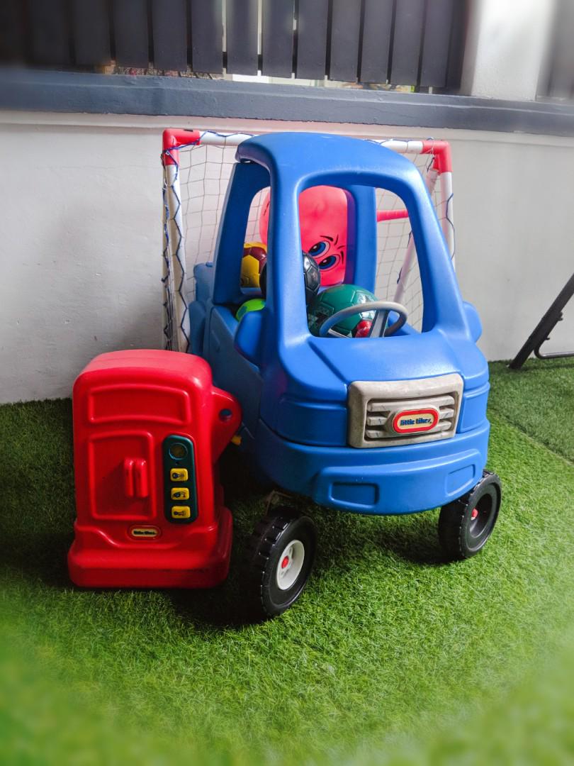 Little Tikes Toy Car, Hobbies & Toys, Toys & Games on Carousell