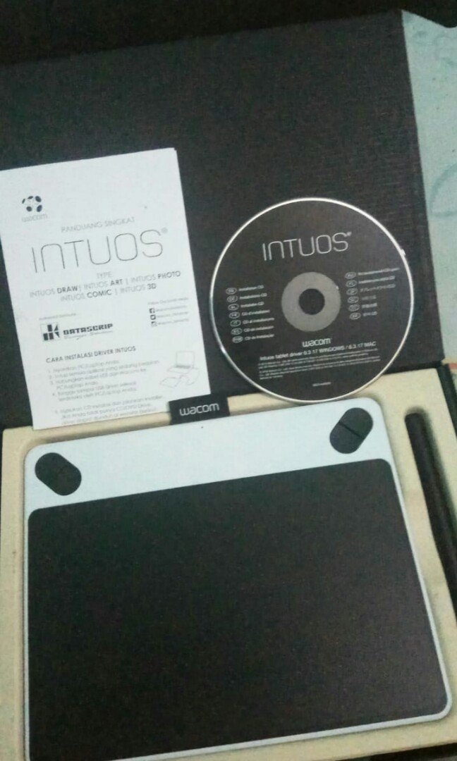 Wacom Intuos CTL-490, Elektronik, Lainnya di Carousell