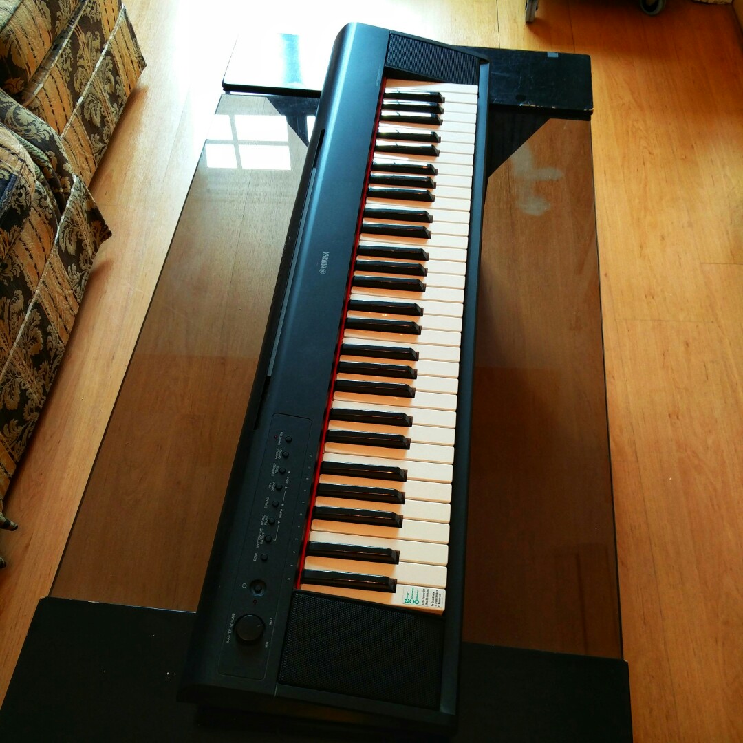 Yamaha Keyboard Piano Piaggero NP-11, Hobbies & Toys, Music & Media ...