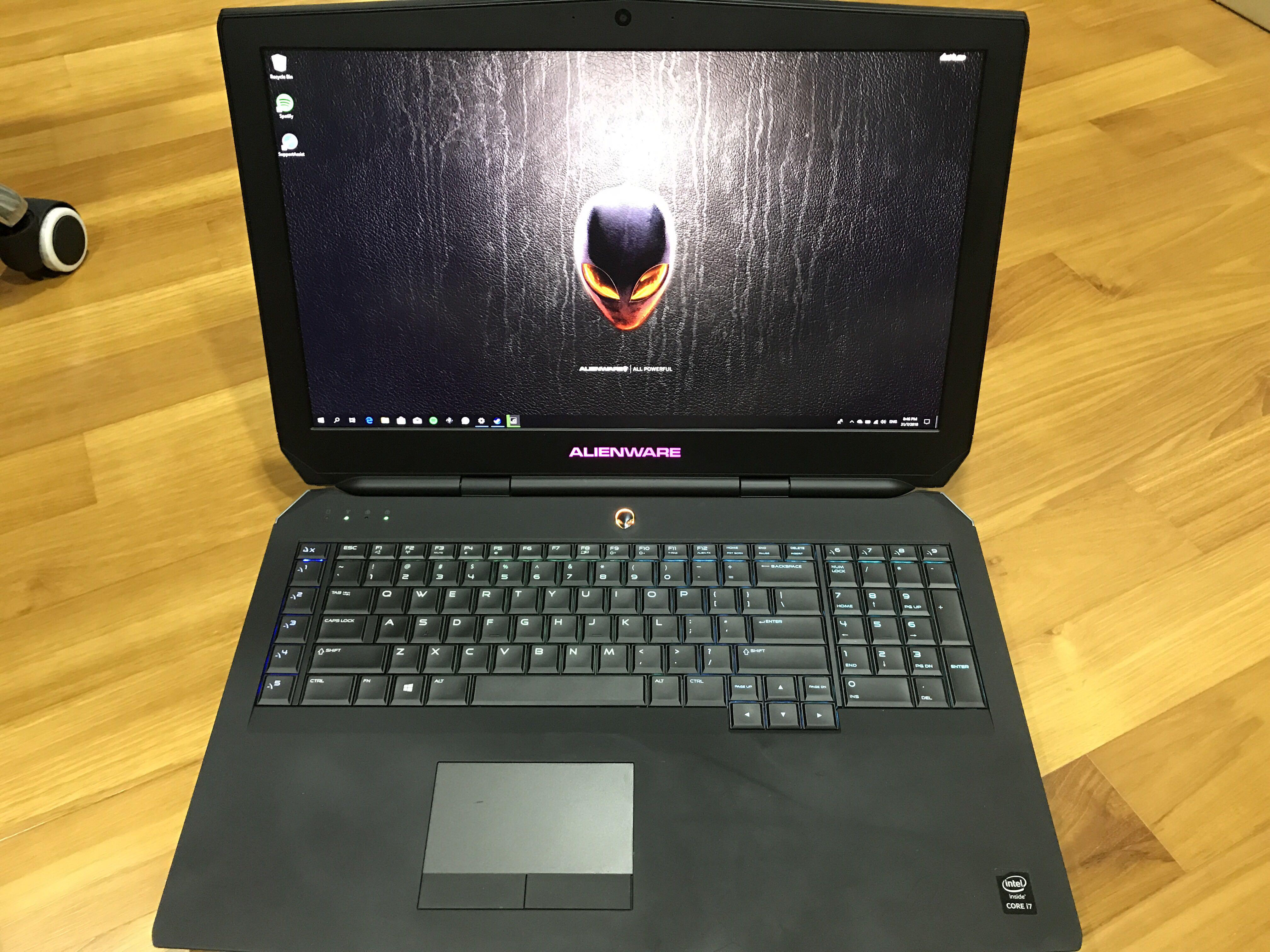 Dell Alienware 17 R2, Computers & Tech, Parts & Accessories, Computer ...