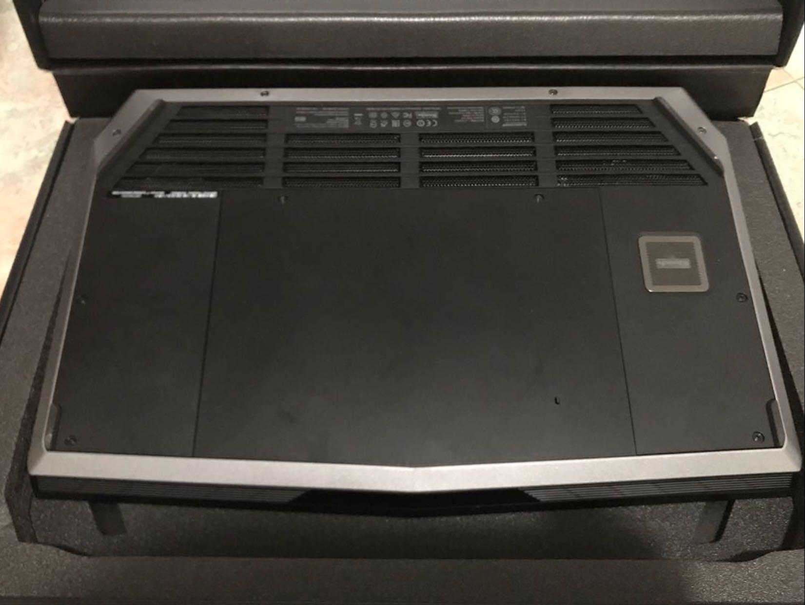 Dell Alienware 17 R2, Computers & Tech, Parts & Accessories, Computer ...