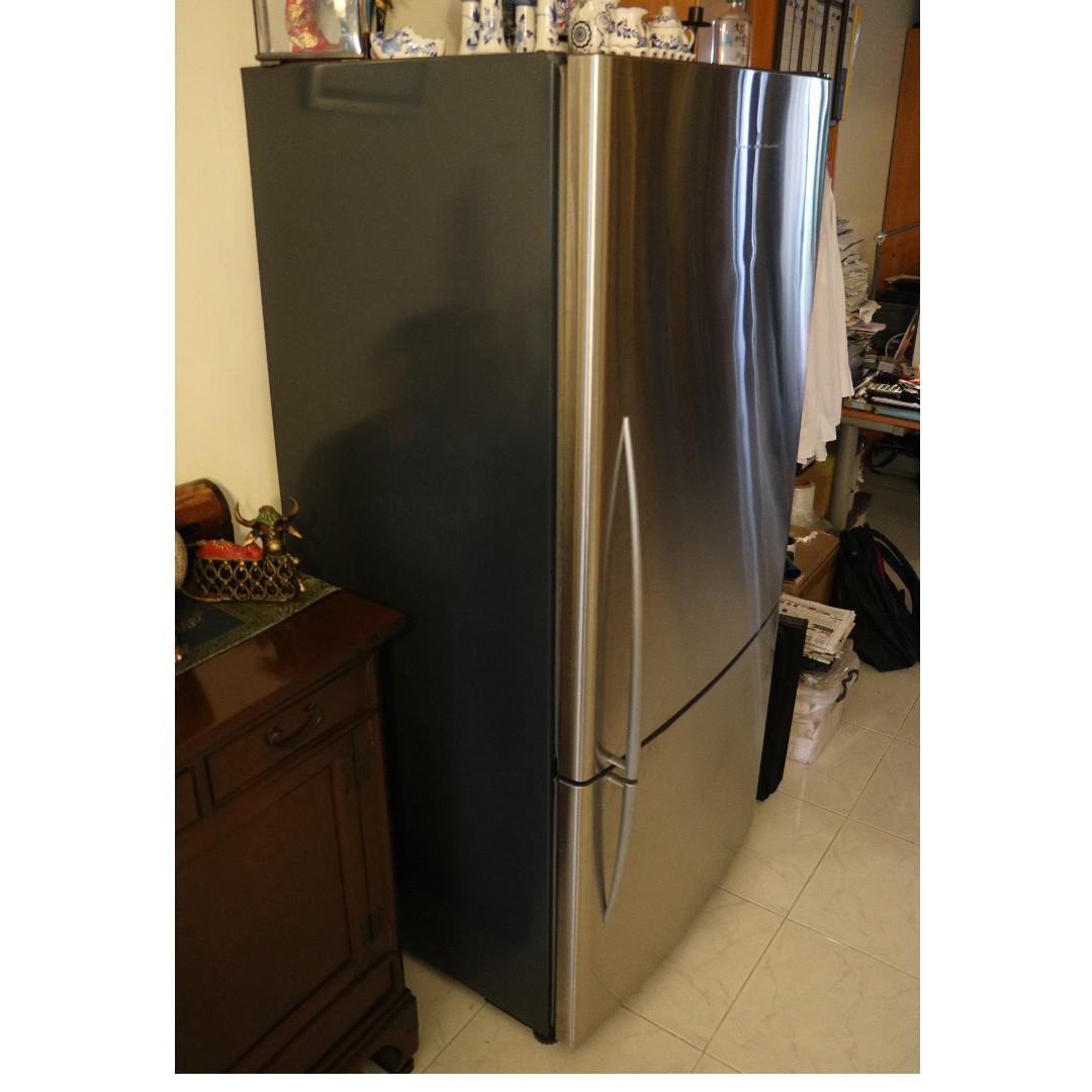 Fisher Paykel E522b Fridge - Stainless Steel, TV & Home Appliances ...