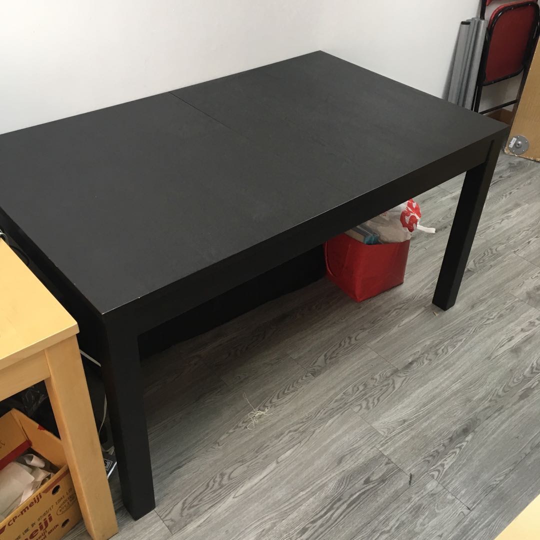 IKEA Extendable Table, 傢俬＆家居, 傢俬, 桌子 - Carousell