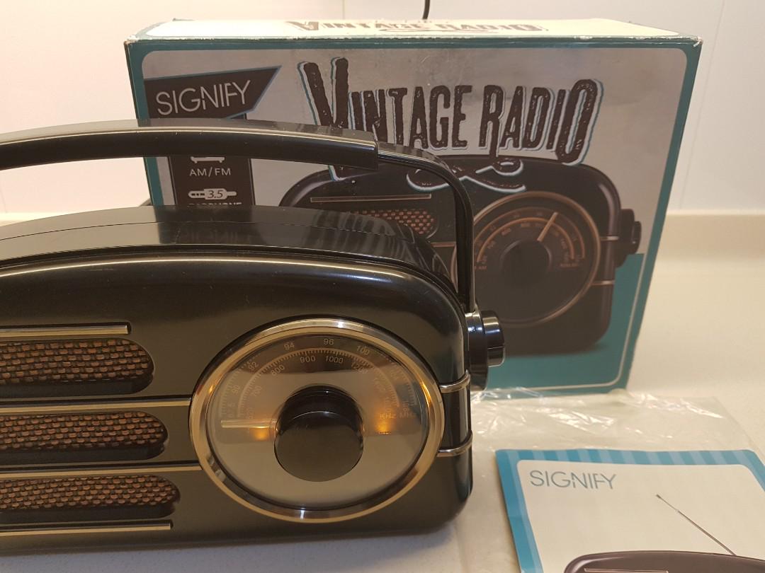 Signify Vintage Antique Radio ---> From Australia, Audio, Portable ...