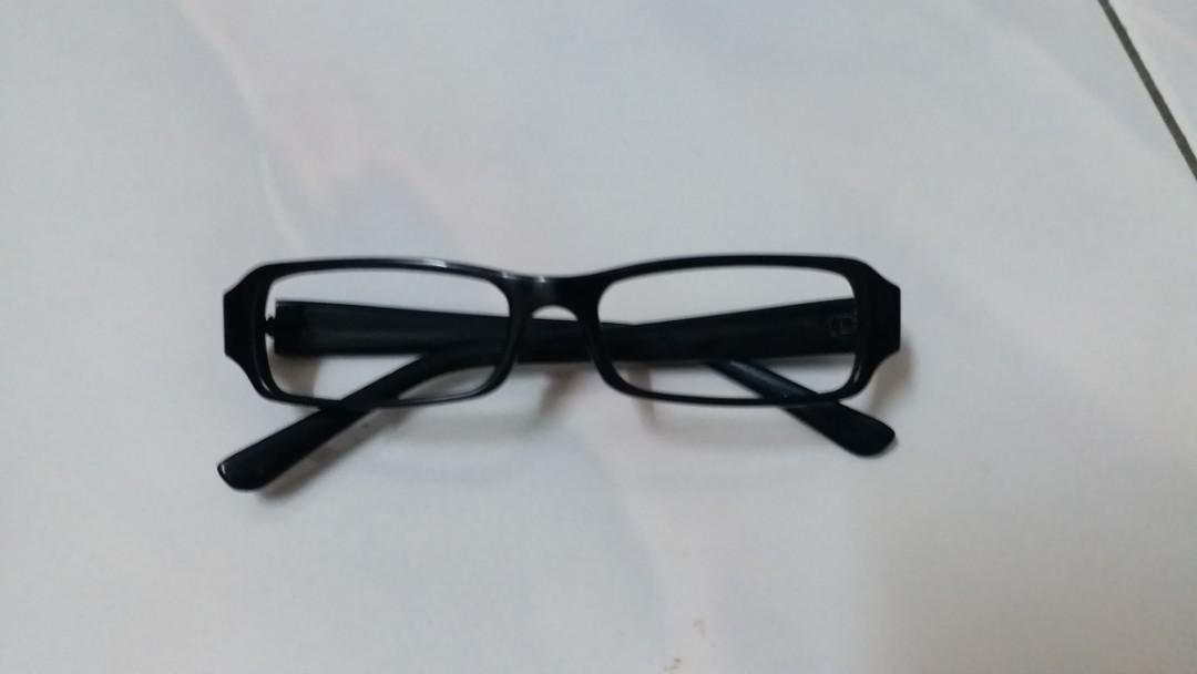 Spec frame, Women's Fashion, Watches & Accessories, Sunglasses ...