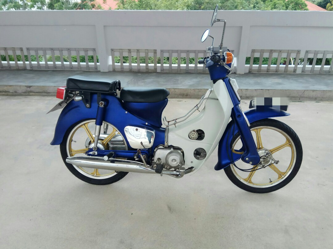 Vintage Honda C70, Motorcycles, Motorcycles for Sale, Class 2B on Carousell