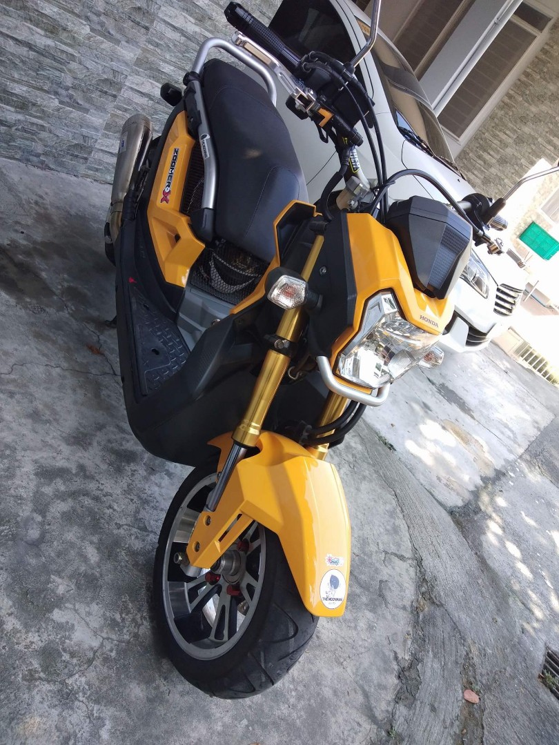 ZOOMER X 2ND GEN, Motorbikes on Carousell