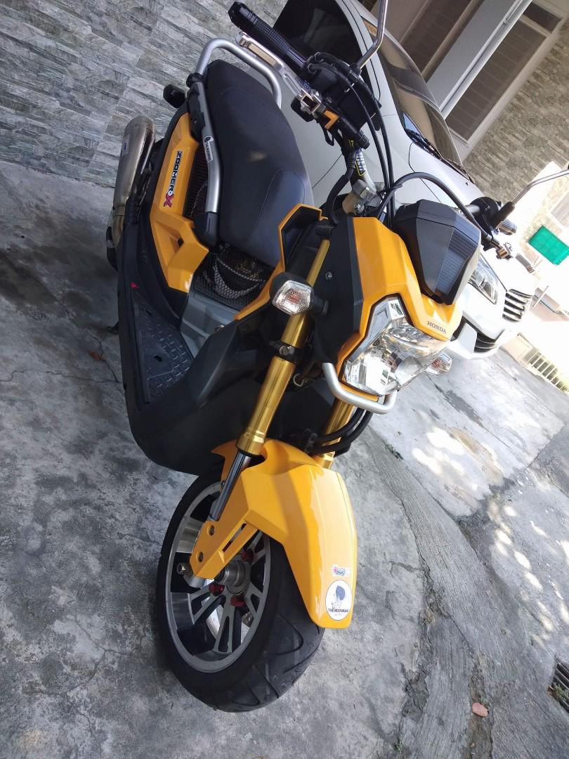 ZOOMER X 2ND GEN, Motorbikes on Carousell