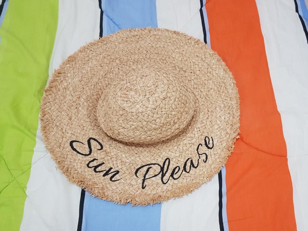 Beach hat (bought it for 1300), Women's Fashion, Watches & Accessories ...