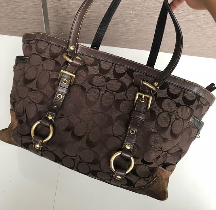 Coach Authentic Preloved, Fesyen Wanita, Tas & Dompet di Carousell